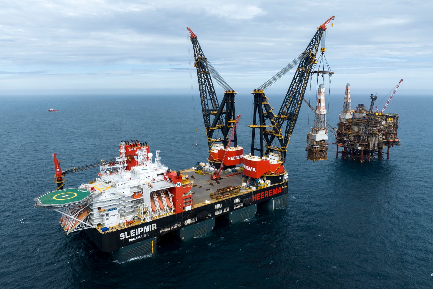 TAQA Group, Heerema, and AF Offshore Decom successfully completes ...