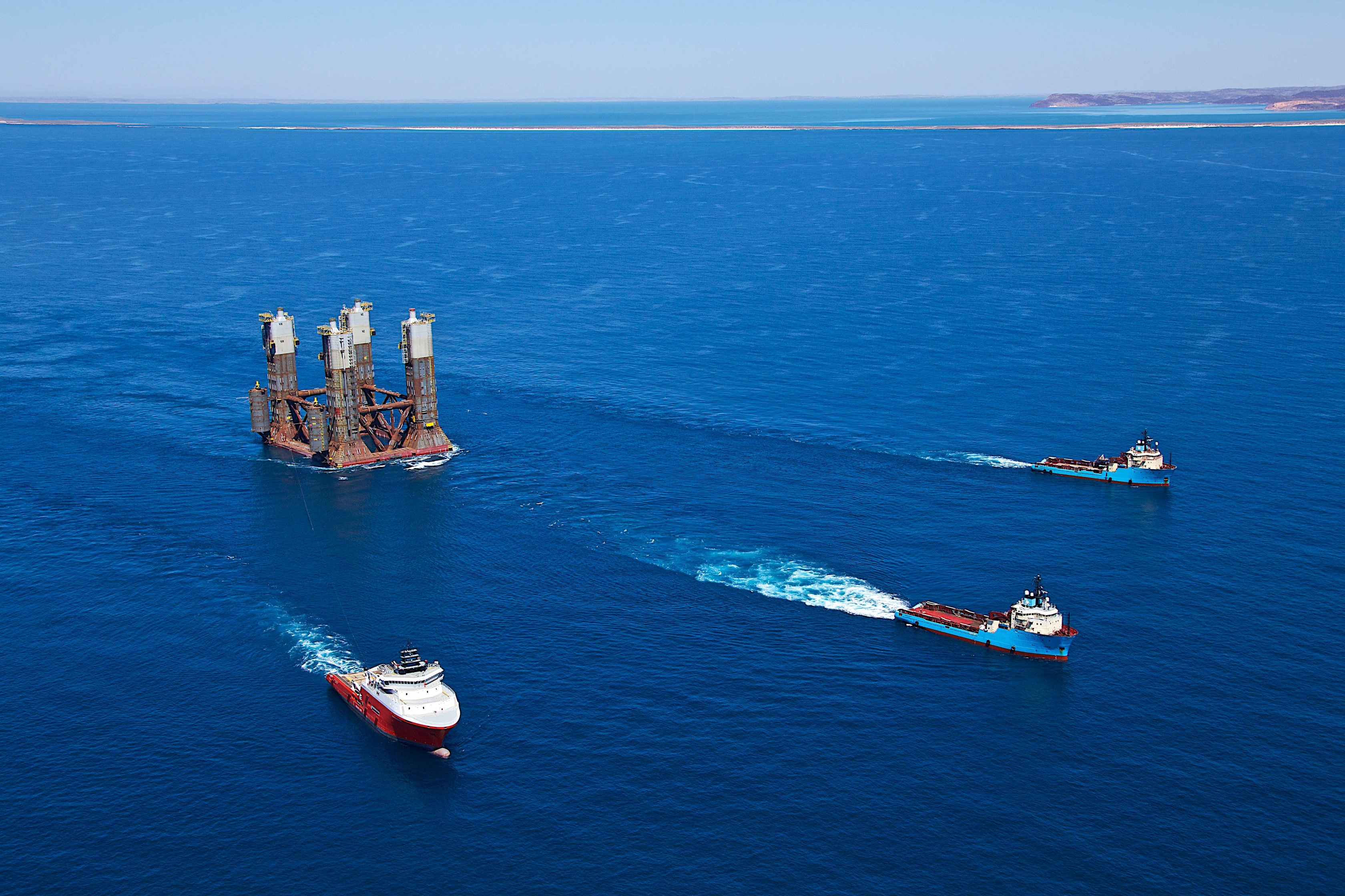 Floatover Installation | Heerema